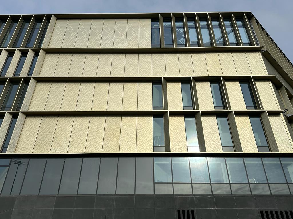 ULT 2 Insulated Spandrel Panels | Metalline